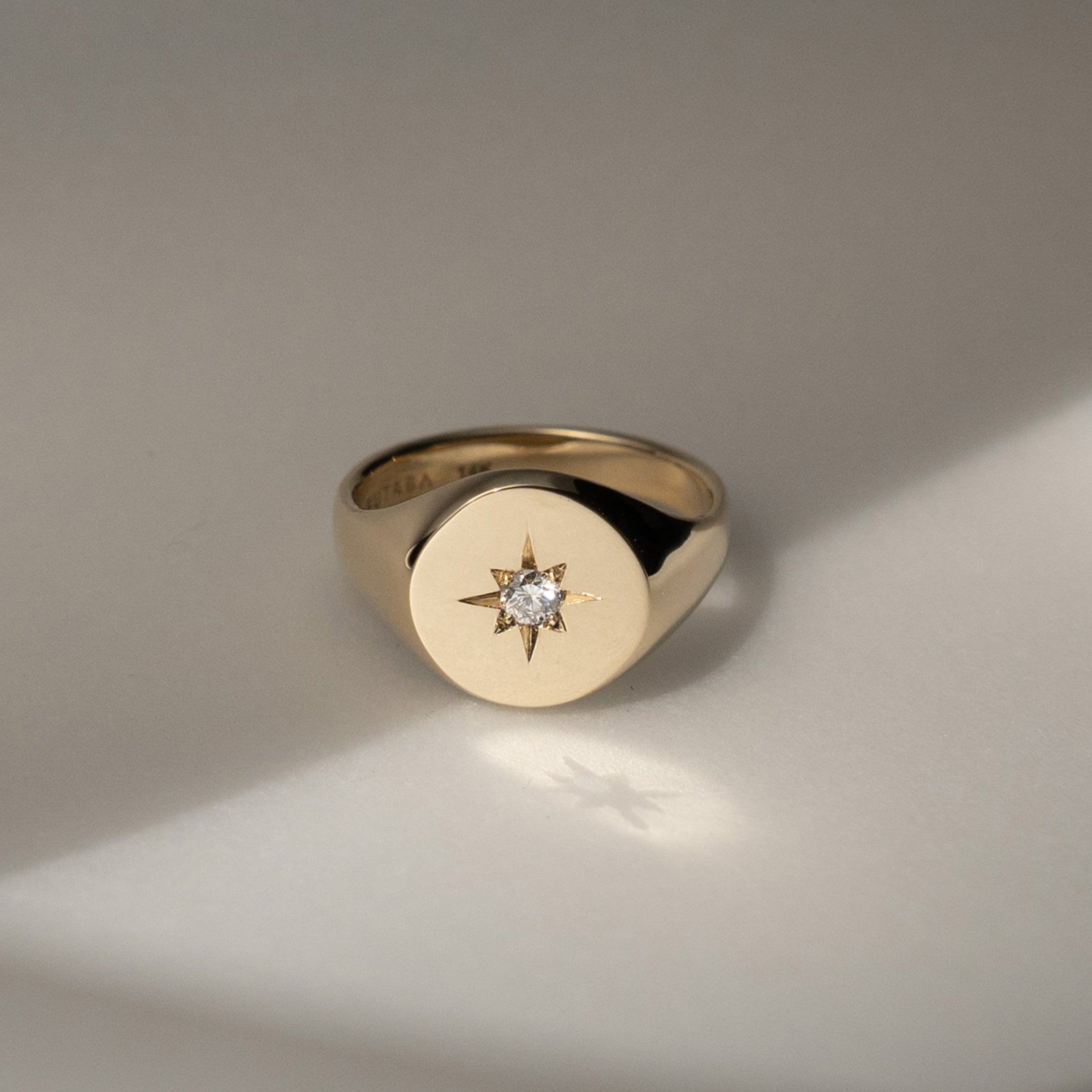 North Star Round Signet Ring - 14K Yellow Gold | Futaba Hayashi